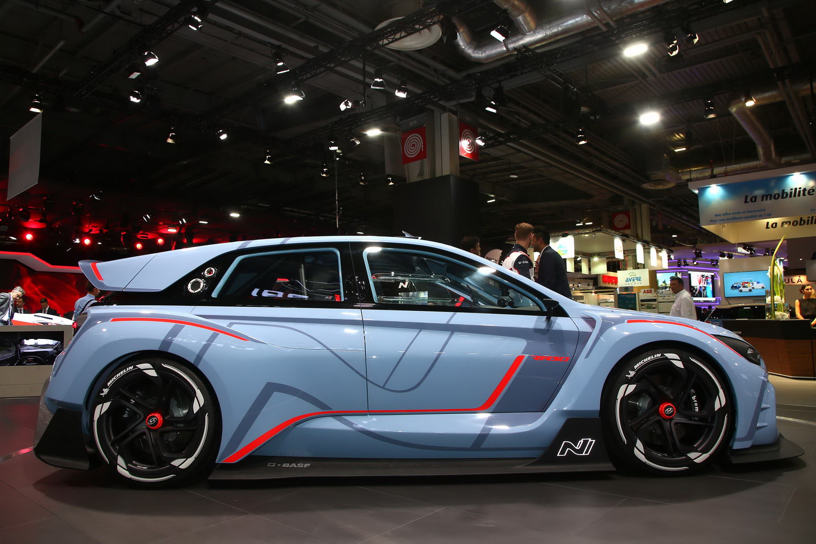 Hyundai estreia desportivo N em 2018 | AutoSport