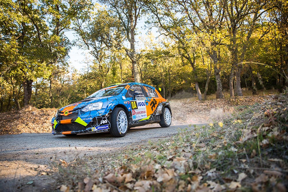 R4 Kit FIA: Oito carros diferentes na ‘calha’… | AutoSport