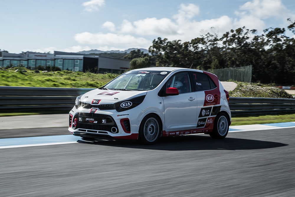 Kia Picanto GT Cup: Oportunidade para dois jovens talentos | AutoSport