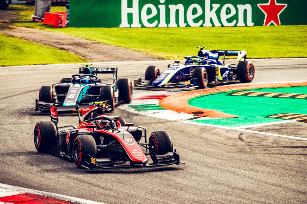 F2: George Russell vence e aumenta liderança | AutoSport - AutoSport