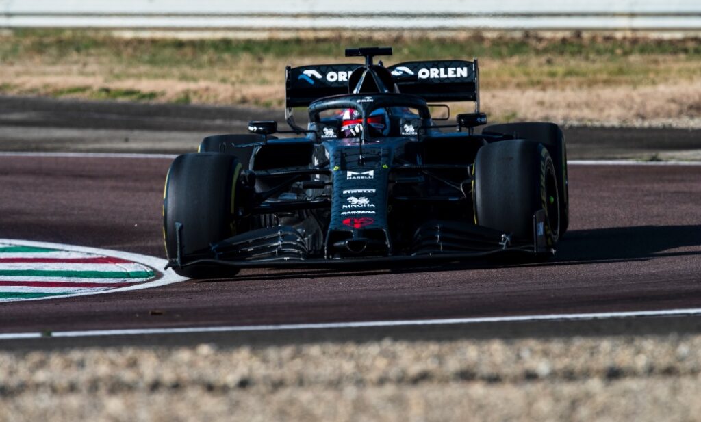 F1: Alfa Romeo Racing Orlen mostra C39 em Fiorano | AutoSport