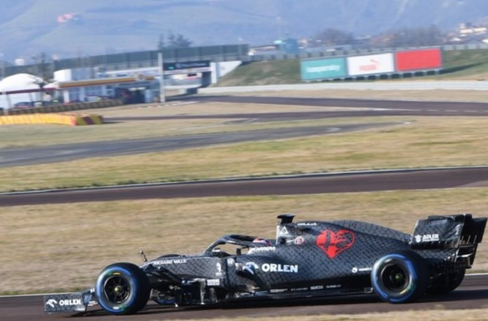 F1: Alfa Romeo Racing Orlen mostra C39 em Fiorano | AutoSport