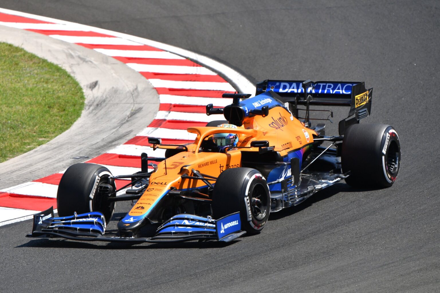 F1: Daniel Ricciardo espera que em 2024 a Mclaren lute pelo título | AutoSport