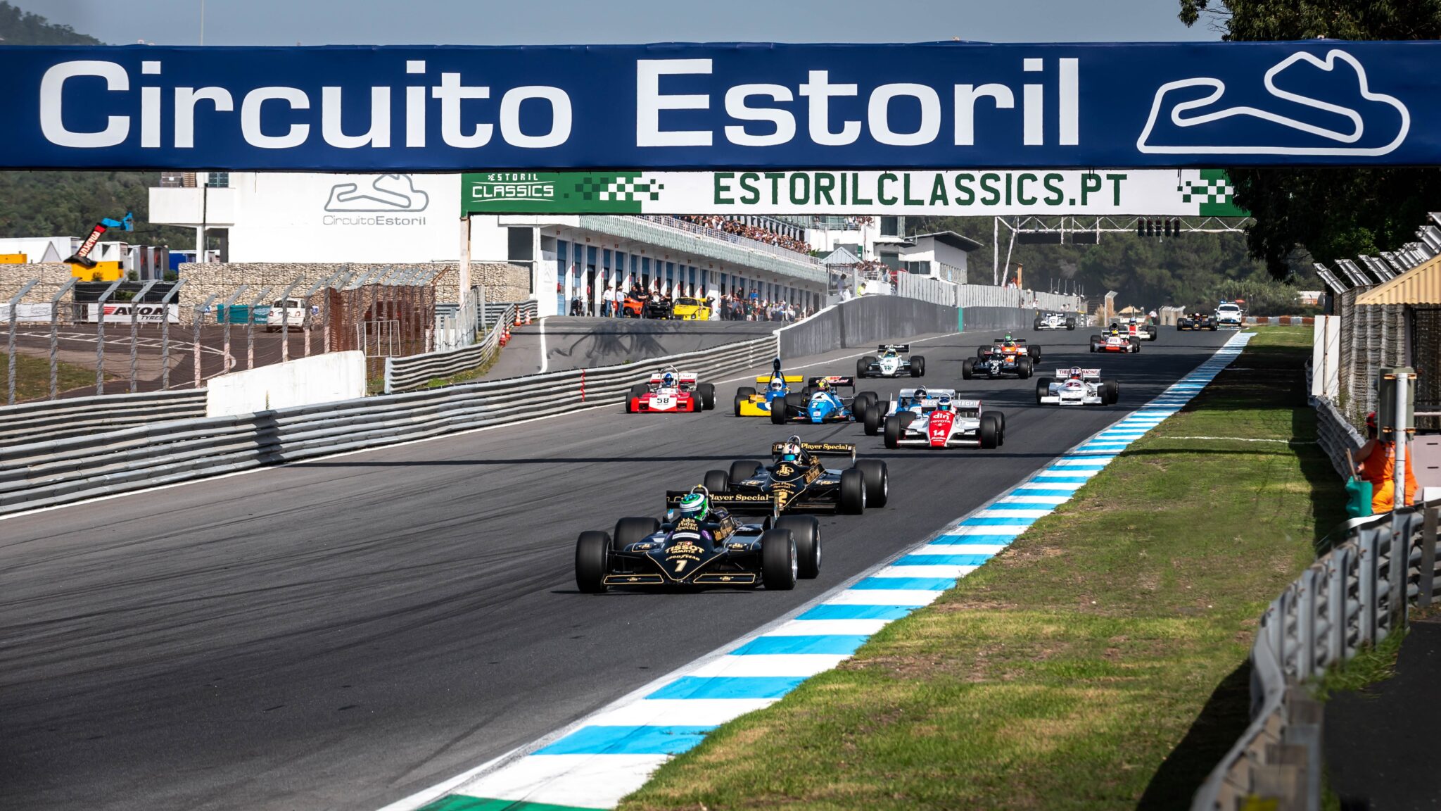 Estoril Classics: Um Lotus F1 volta a vencer no Estoril | AutoSport