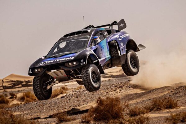 Dakar: Paulo Fiúza com um BRX Hunter T1+ | AutoSport