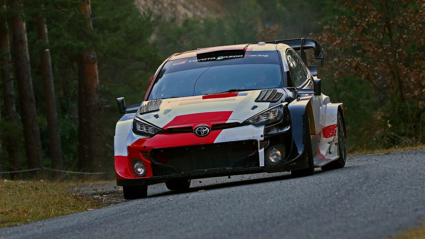 WRC: Toyota GR Yaris com ‘ajustes’ aerodinâmicos e upgrade no motor ...