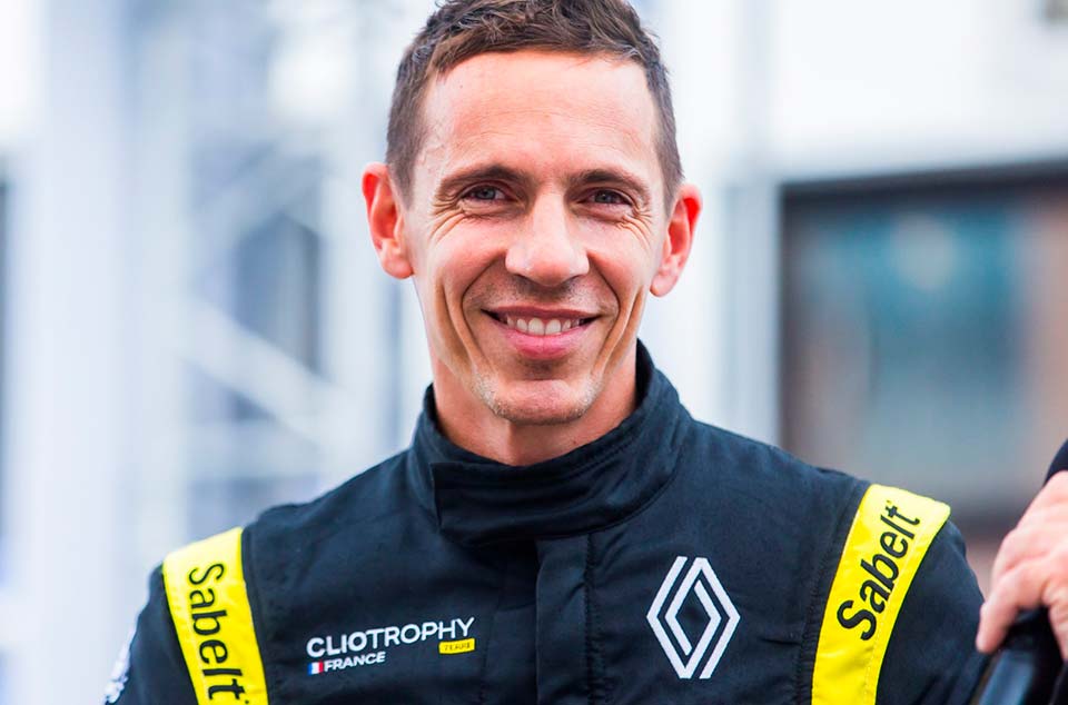 Julien Ingrassia: da bacquet do lado direito, para o volante | AutoSport