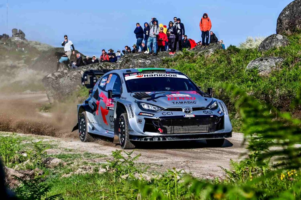 Elfyn Evans bem lançado no WRC 2025, mas falta meia época… | AutoSport
