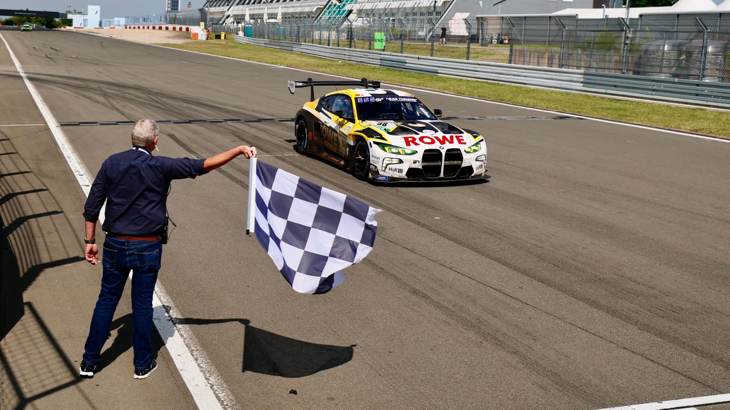 24h Nurburgring: BMW ROWE Racing vence, após penalização do Porsche ...