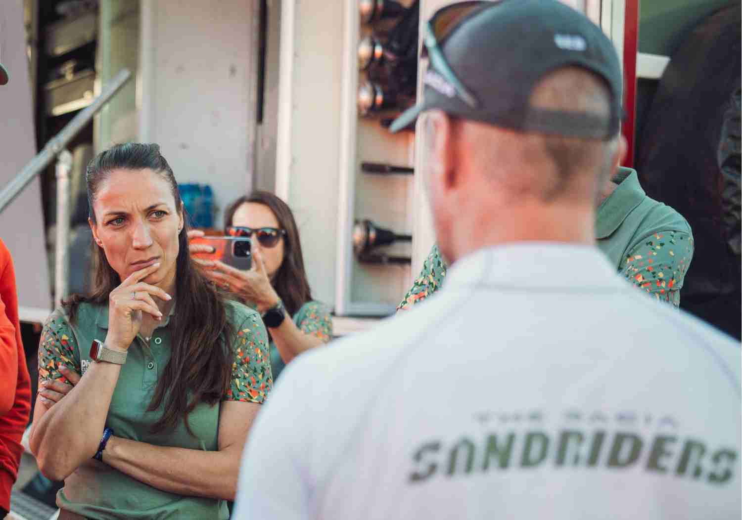 Entrevista Tiphanie Isnard (Dacia Sandriders): a evolução de um projeto ...