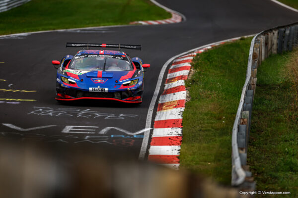 NLS: Max Verstappen vence na sua estreia nos GT3, com um Ferrari 296 ...