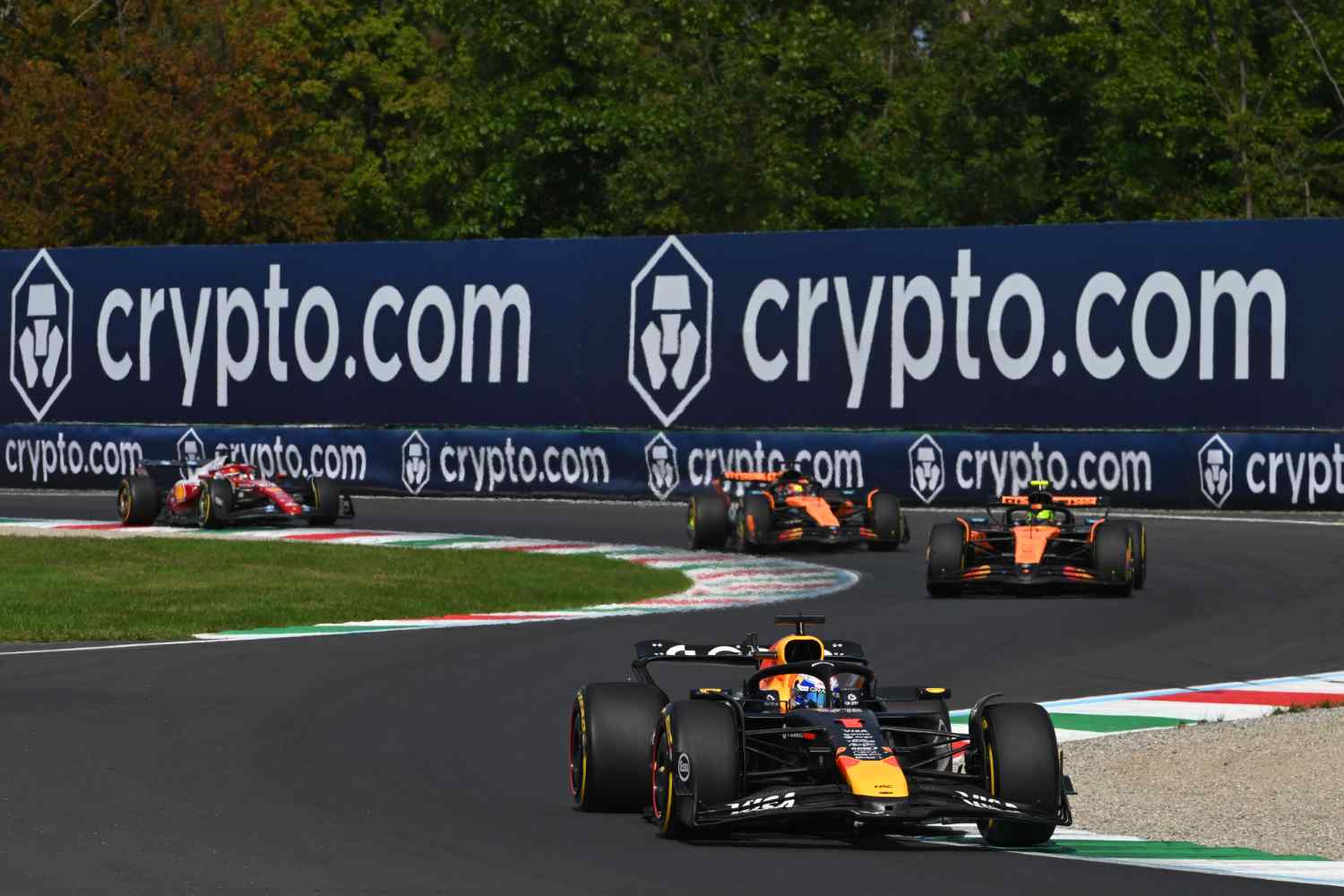F1, Max Verstappen imparável: Red Bull triunfa em Monza com domínio ...