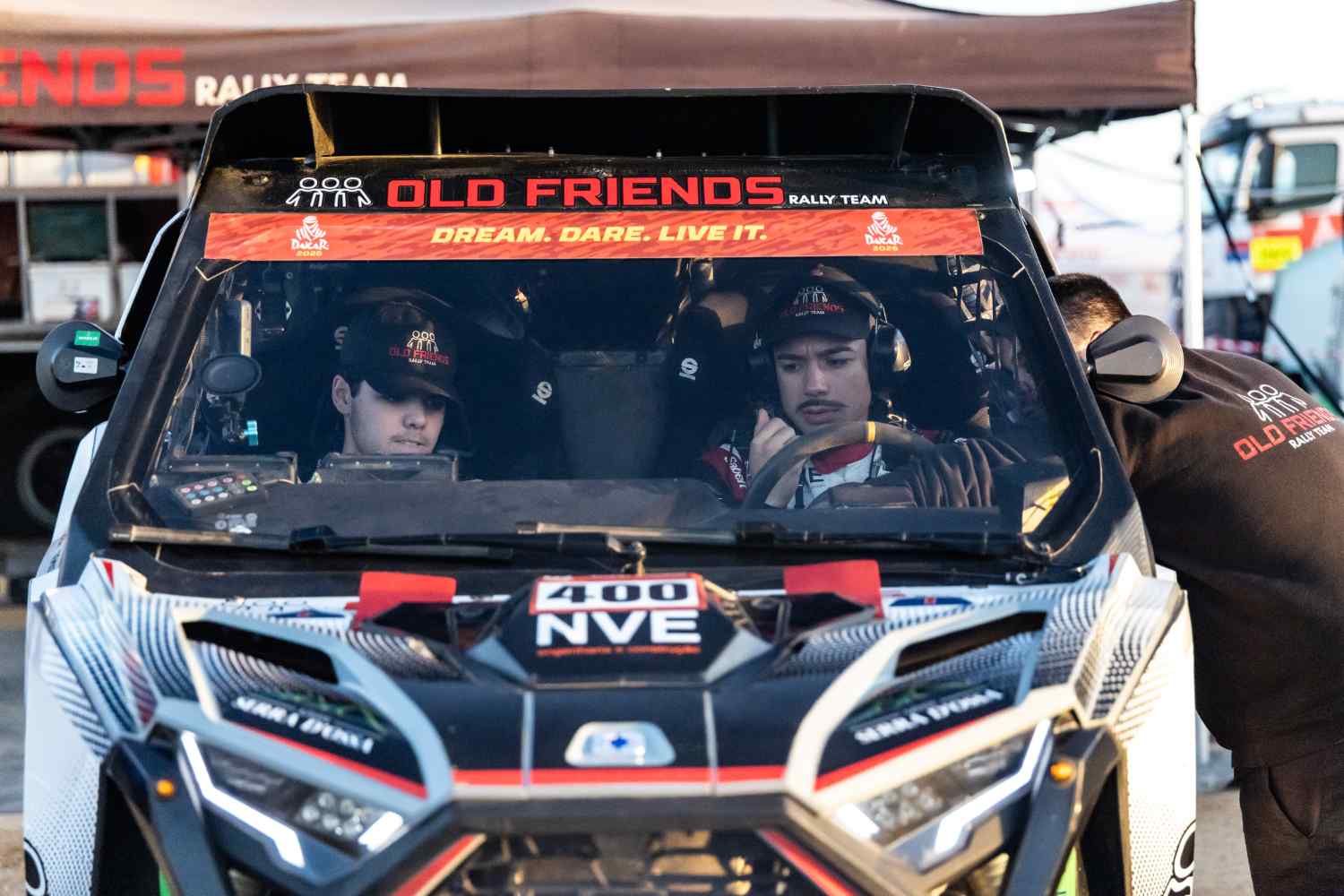 Dakar, Etapa 1: Alexandre Pinto 2º, quatro portugueses no top 10 ...